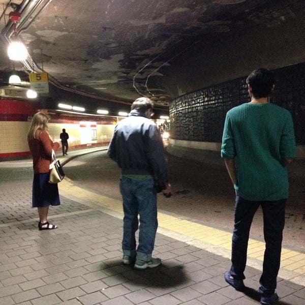 MBTA Bus Route 77 Harvard Square to Arlington Heights - Aggasiz ...