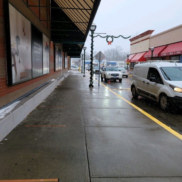 Photos at Ridgeway Shopping Center - Shopping Mall in Stamford