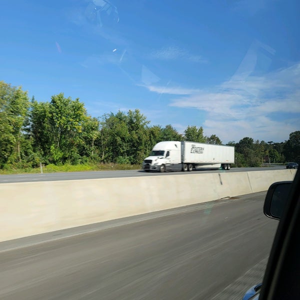 Photos at Maryland / West Virginia State Border - Interstate 81