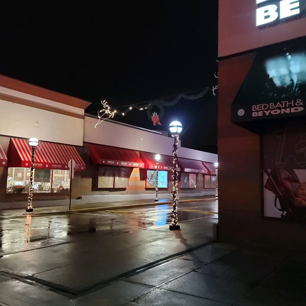 Photos at Ridgeway Shopping Center - Shopping Mall in Stamford
