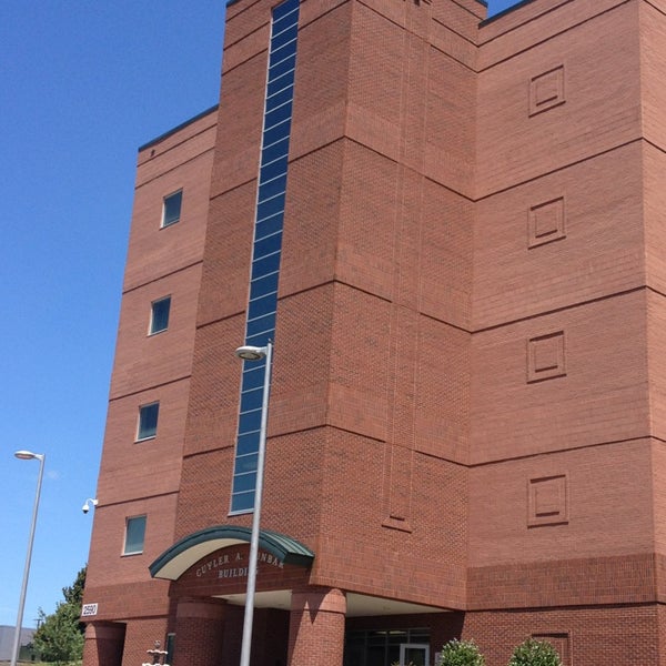 CVCC (CAD building) - College Math Building