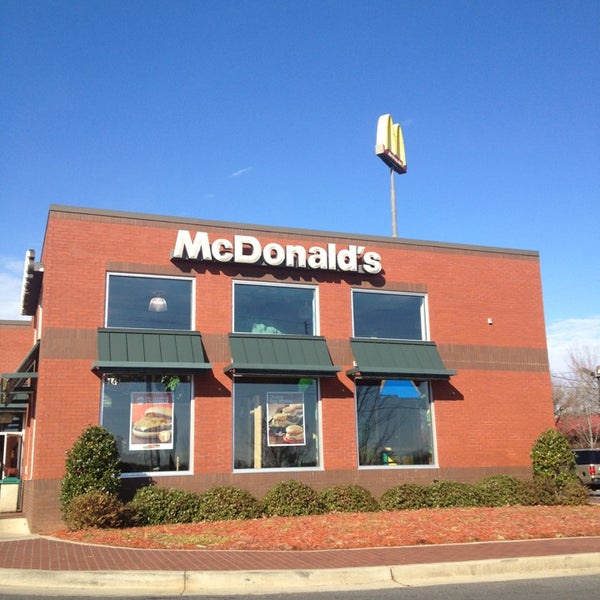 McDonald's - Fast Food Restaurant