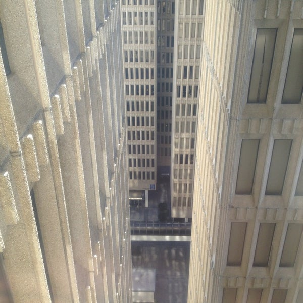 Peachtree Center Harris Tower - Downtown Atlanta - 233 Peachtree St NE