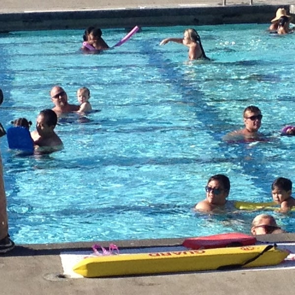 John F. Cunningham Aquatic Complex - Swimming Pool in East Vallejo