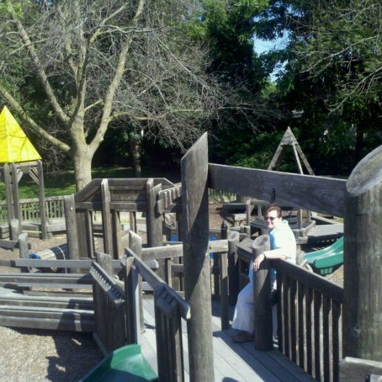 Tangletown - Hastings, MI