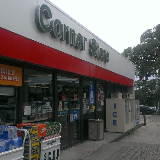 DIAMOND SHAMROCK CORNER STORE - 2 tips from 59 visitors