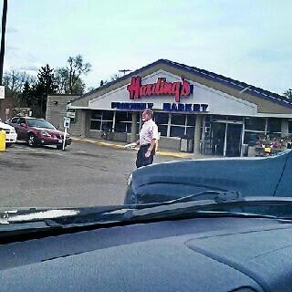 Harding's Friendly Market - 5 tips from 160 visitors