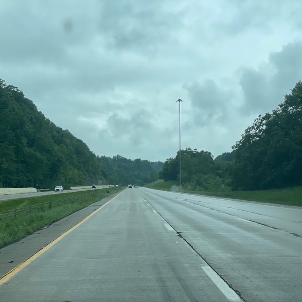 Photos at Ohio/West Virginia State Line - Border Crossing in Wheeling