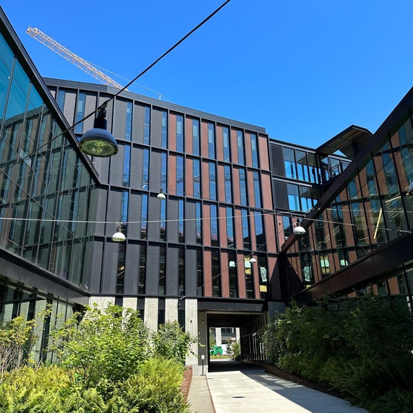 Meta Block 16 - Office