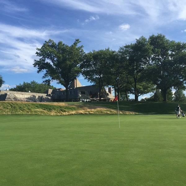 Mountain Ridge Country Club - 1 tip