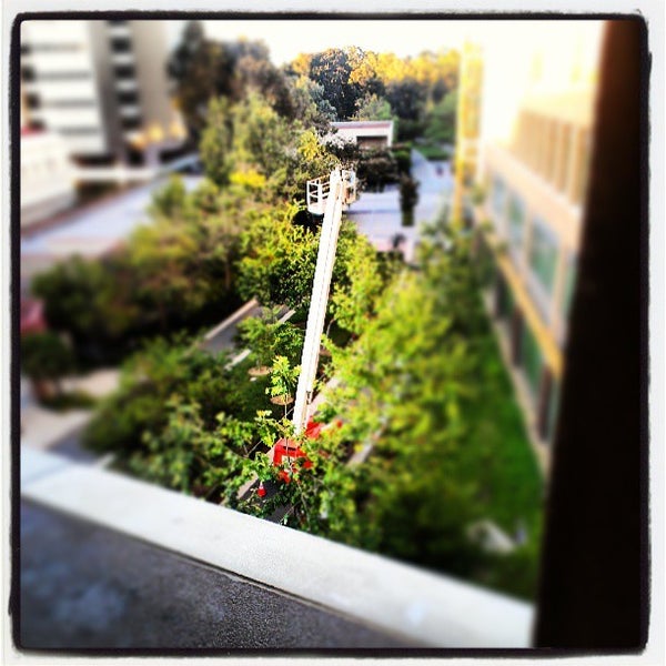 Engineering Lecture Hall (ELH) - University of California-Irvine ...