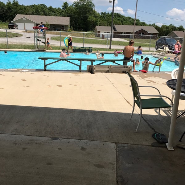 Country Estates Swim Club - 2 Columbus Rd