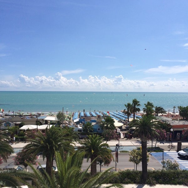 Sabya Beach - Viale Alcide de Gasperi, 79