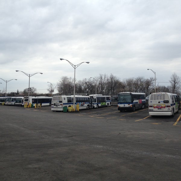 MTA Regional Bus Depot - Queens Village - Bus Station in Queens Village