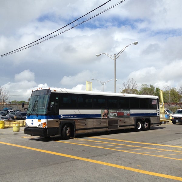 MTA Regional Bus Depot - Queens Village - Bus Station in Queens Village