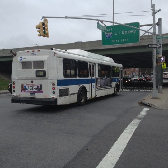 MTA Bus - Q23/Q58/Q58LTD @ 108th Street and Horace Harding Expressway ...