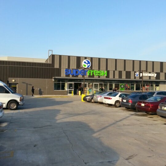 Superfresh (Now Closed) - Grocery Store in Philadelphia