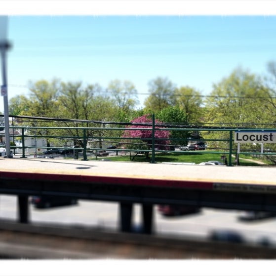 LIRR - Locust Manor Station - St. Albans - Locust Manor, NY