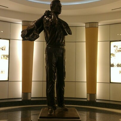 George H.W. Bush Statue "Winds of Change" - Public Art in Houston