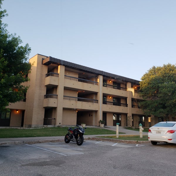 Photos at Gateway Inn - Motel in San Antonio