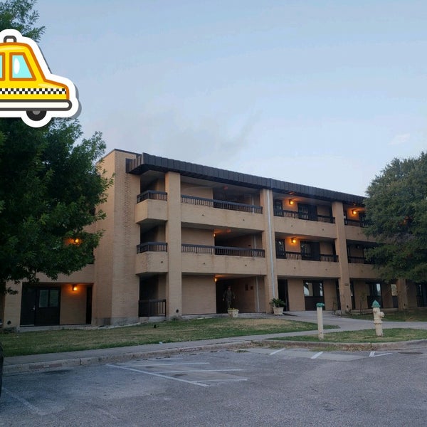 Photos at Gateway Inn - Motel in San Antonio