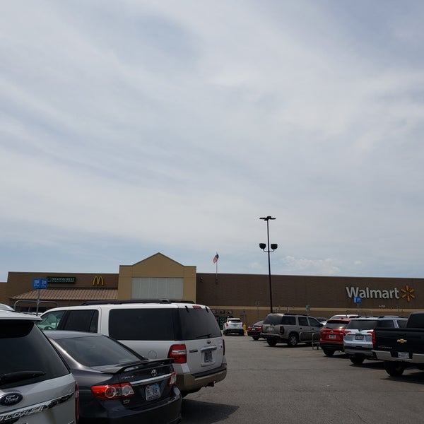 Photos at Walmart Supercenter - Far West Side - 26 tips from 1907 visitors