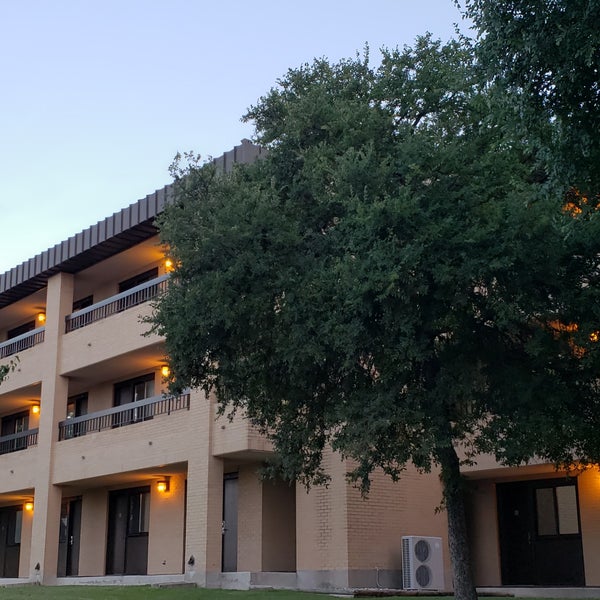 Photos at Gateway Inn - Motel in San Antonio