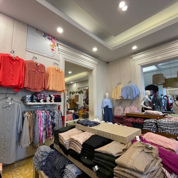 Shopping At Bandung Factory Outlets