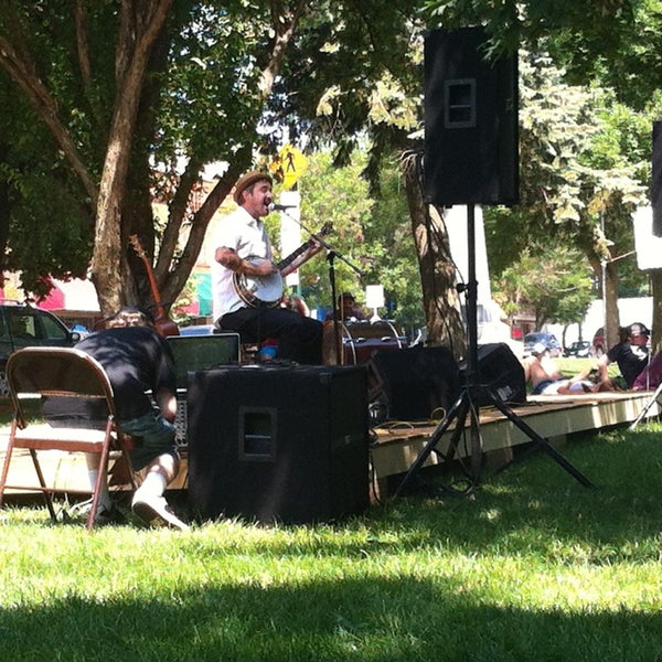 Photos at Marion square park - 3 tips