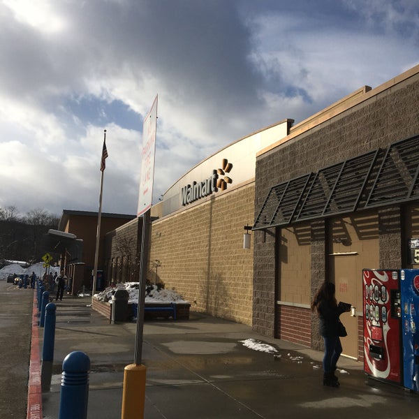 Walmart Supercenter - Big Box Store