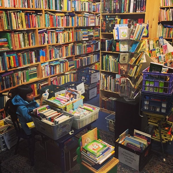 Photos at Wallace Books - 6 tips from 74 visitors