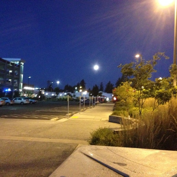 Burien Transit Center - Bus Line in Burien