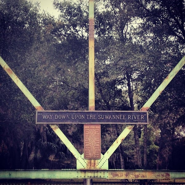 Suwannee River - River in Old Town