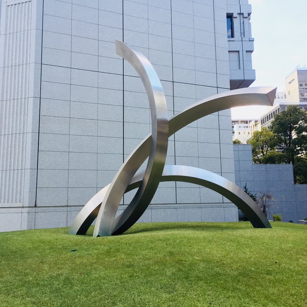 ROUND STRUCTURE - Outdoor Sculpture