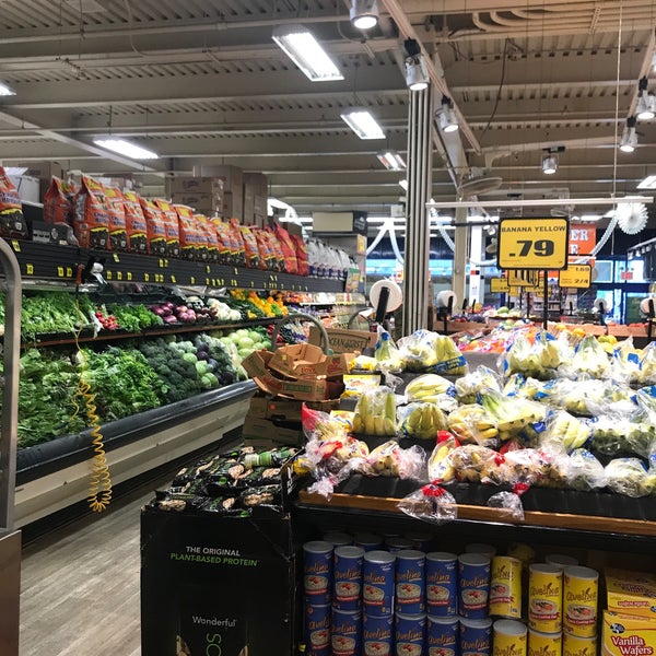 Western Beef - Grocery Store in Crotona Park East