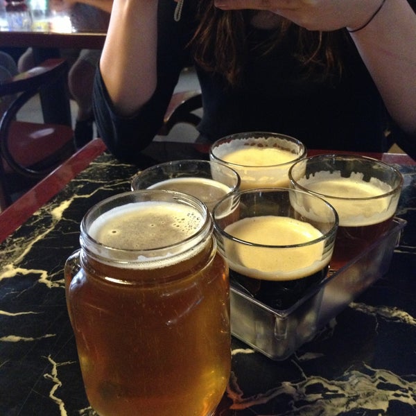 Chuck's Hop Shop - Beer Store in Seattle