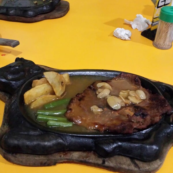 Photos at Waroeng Steak & Shake - Grogol Petamburan - 77 tips from 6271 ...
