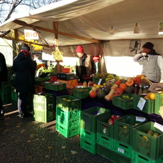 Photos at Wochenmarkt am Maybachufer - Farmers Market in Reuterkiez