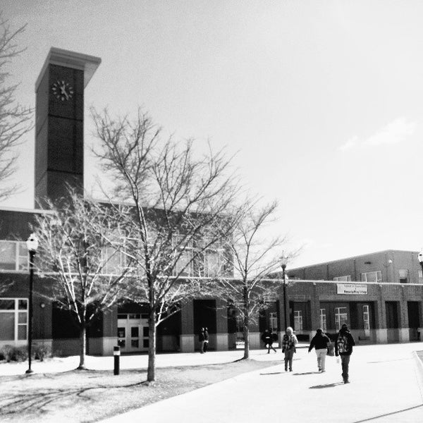 Kennedy-King College - College Administrative Building in Englewood