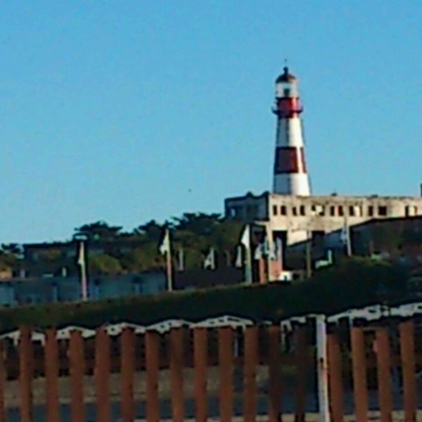 Faro Punta Mogotes - Paseo Costanero del Sud Presidente Arturo Illia 5600