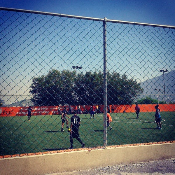 Cancha de Fútbol FCC - Monterrey, Nuevo León