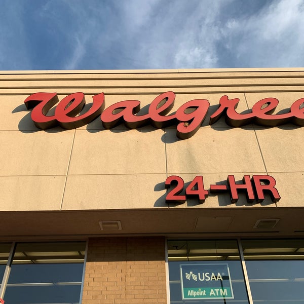 Walgreens - Cleburne, TX