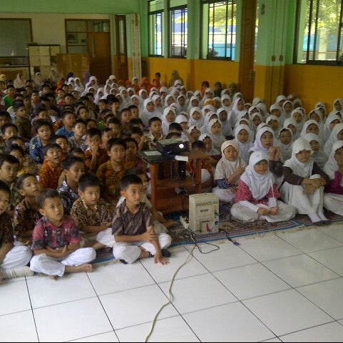 SD Al-Fikri Islamic School