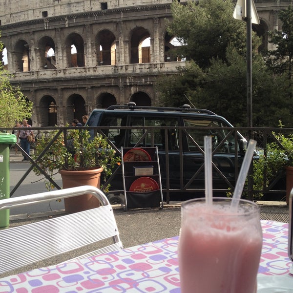 Oppio Caffè - Cocktail Bar in Monti