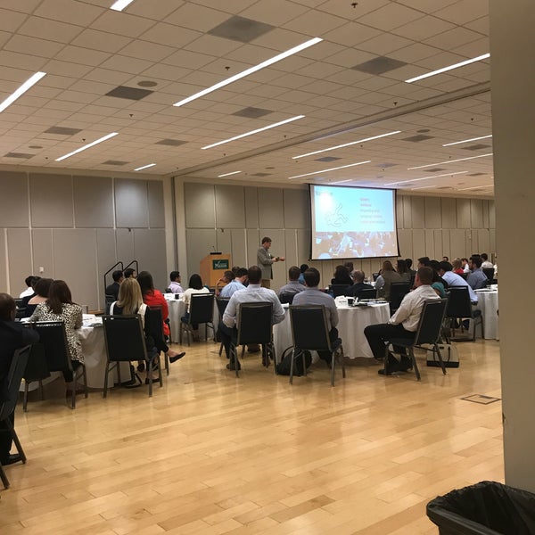 GMU - Founder's Hall - College Academic Building in Arlington