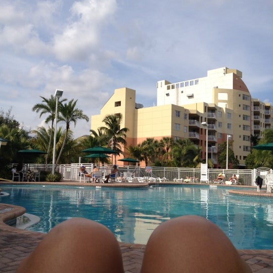 Vacation Village Welcome Center - Bonaventure - 357 Racquet Club Rd