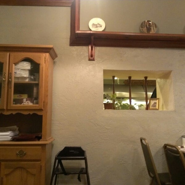 Colonial Grille - American Restaurant