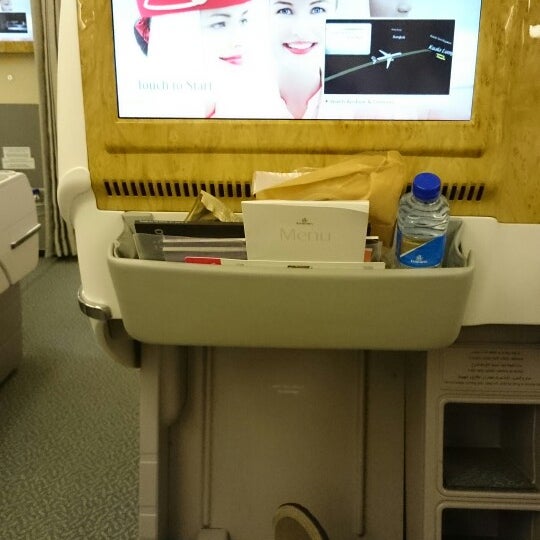 Photos at Emirates Flight EK334 // DXB - MNL - مطار دبي الدولي - 18 ...