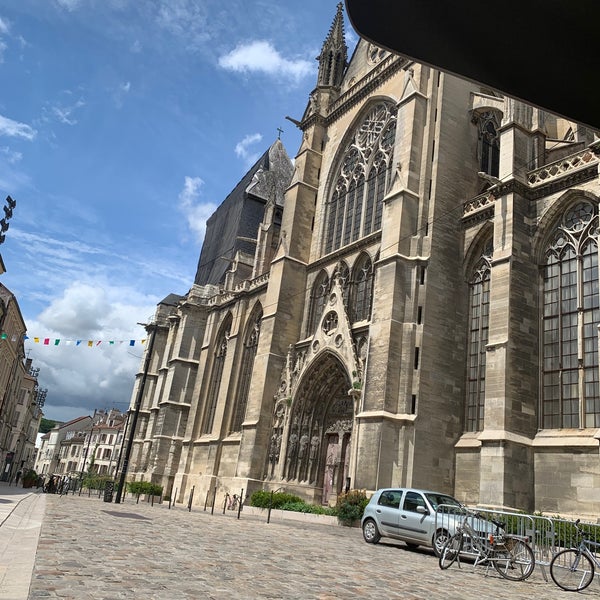 Cathédrale Saint-Étienne - Church in Meaux