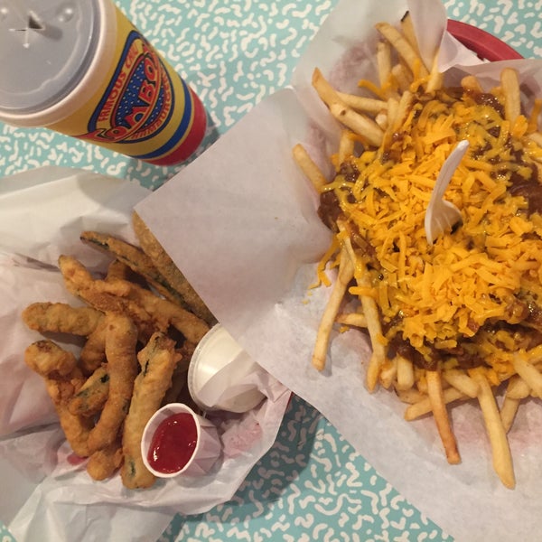 Tomboy's Famous Chiliburgers - Burger Joint in Lawndale